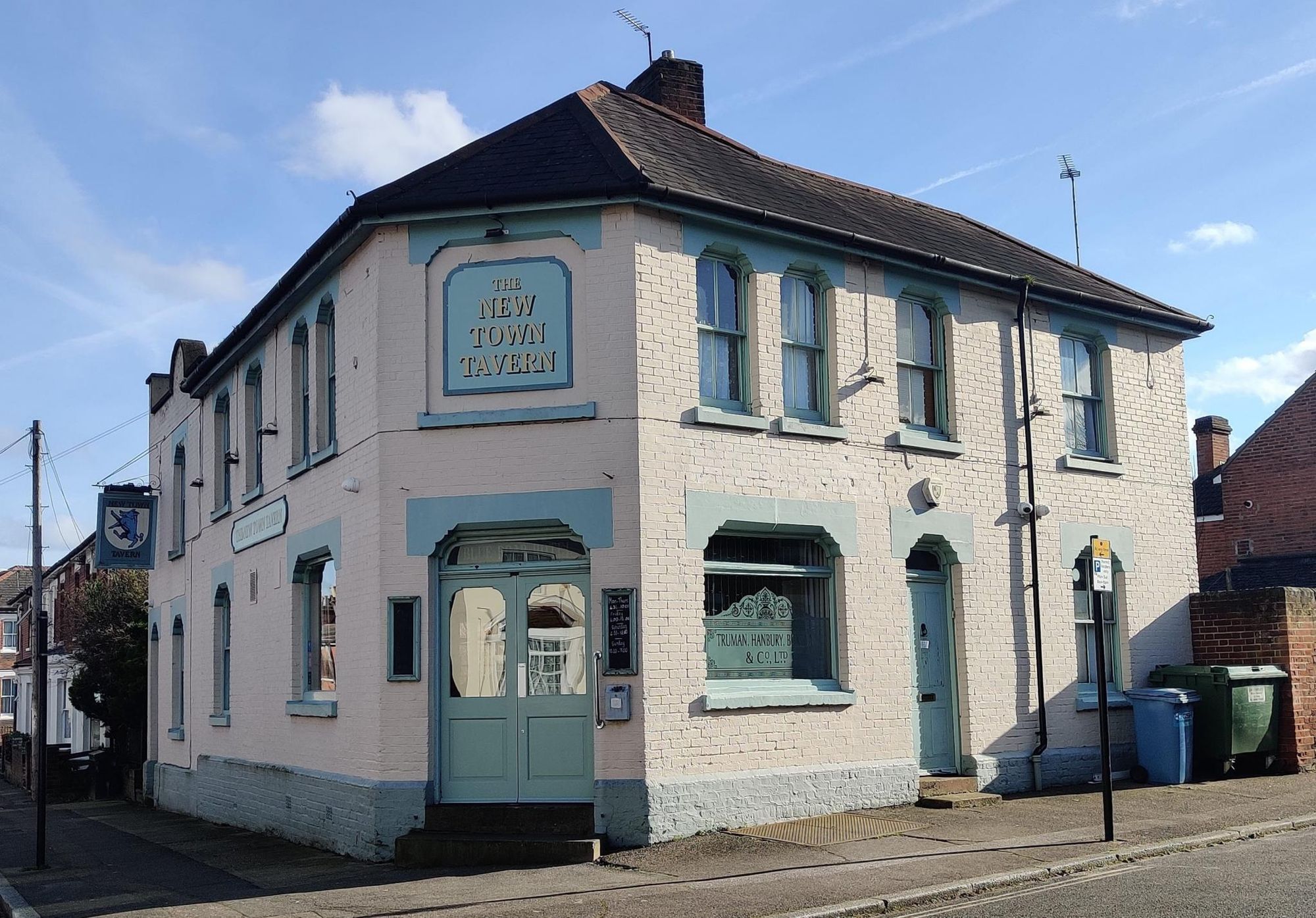 New Town Tavern, Colchester - CAMRA - The Campaign for Real Ale