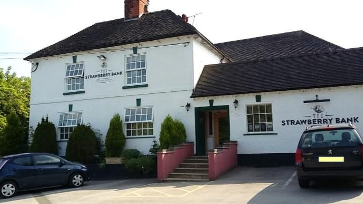 Strawberry Bank Hotel, Restaurant, Pub & Function Suite, Meriden ...