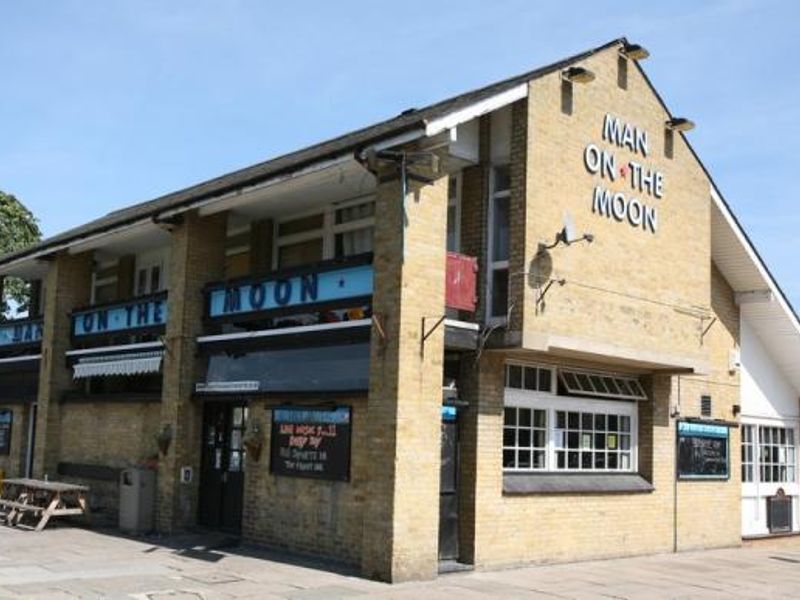 Blue Moon, Cambridge - CAMRA - The Campaign for Real Ale