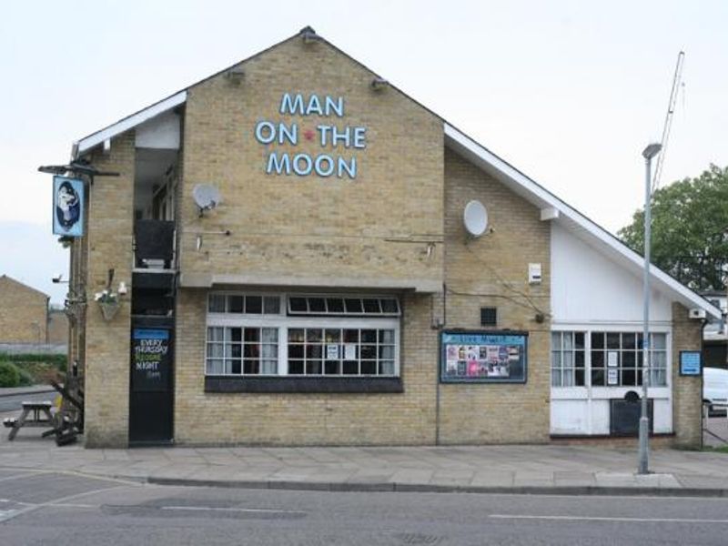 Blue Moon, Cambridge - CAMRA - The Campaign for Real Ale