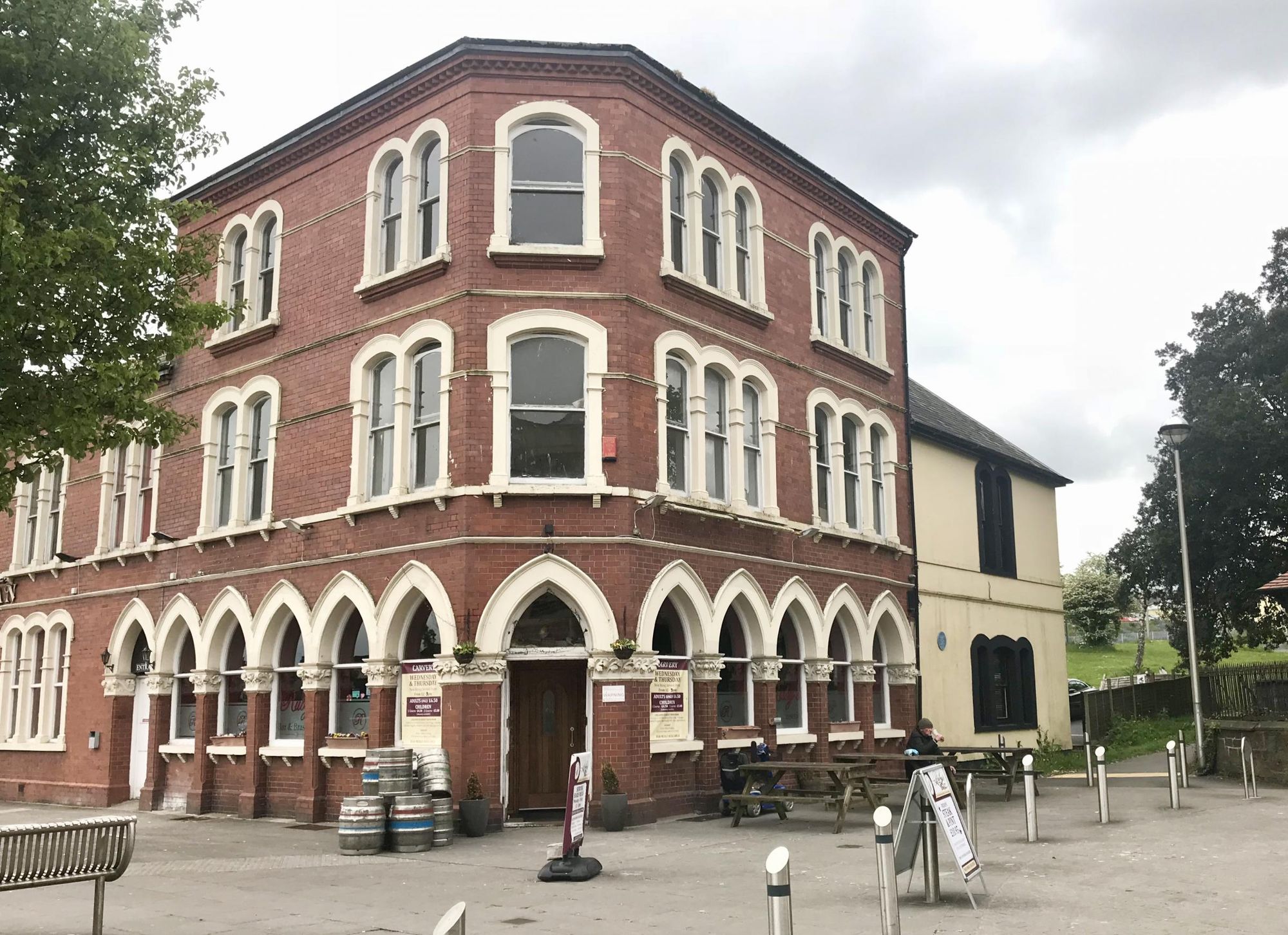 Ruby's Bar & Bistro, Llanelli - CAMRA - The Campaign for Real Ale