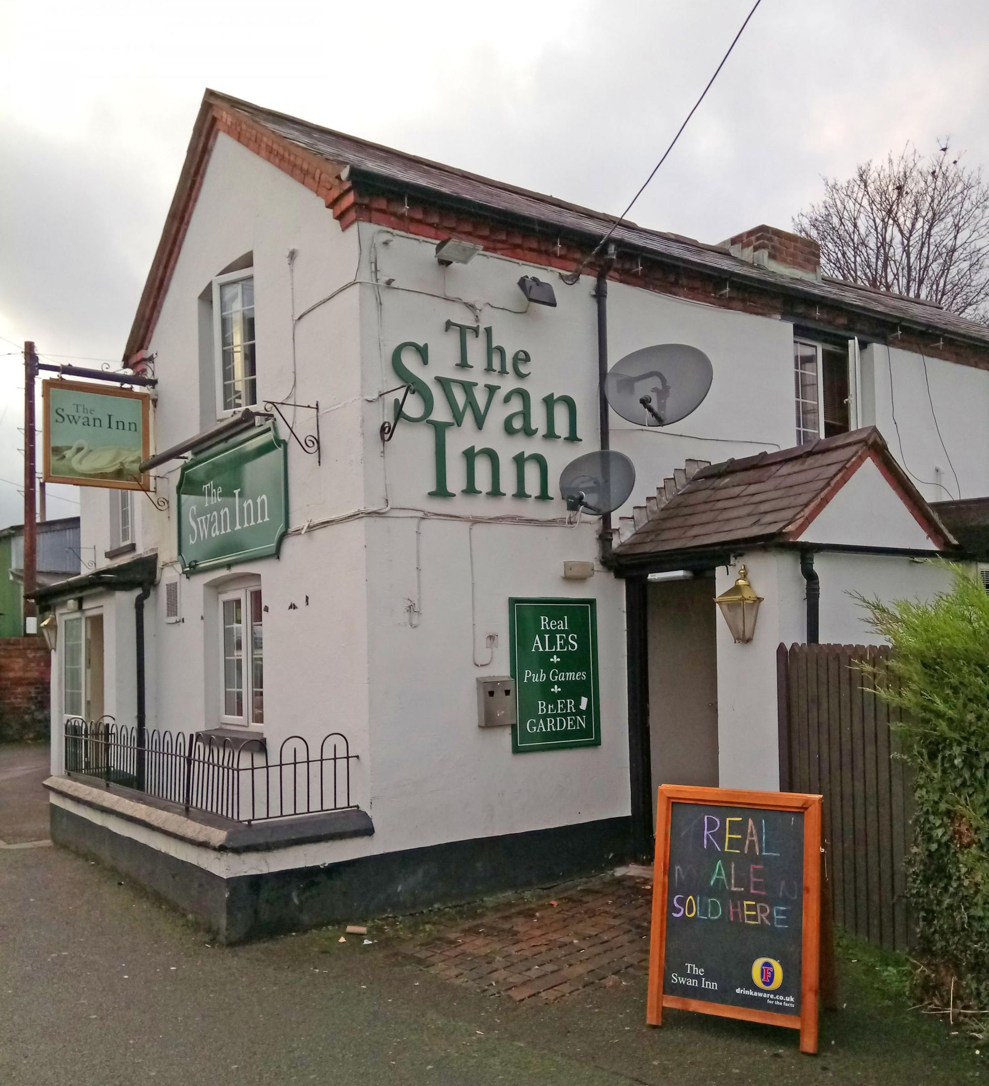 Swan Inn, Rhostyllen - CAMRA - The Campaign for Real Ale