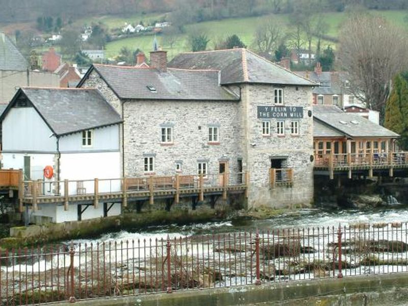 Sun Inn, Llangollen - CAMRA - The Campaign for Real Ale