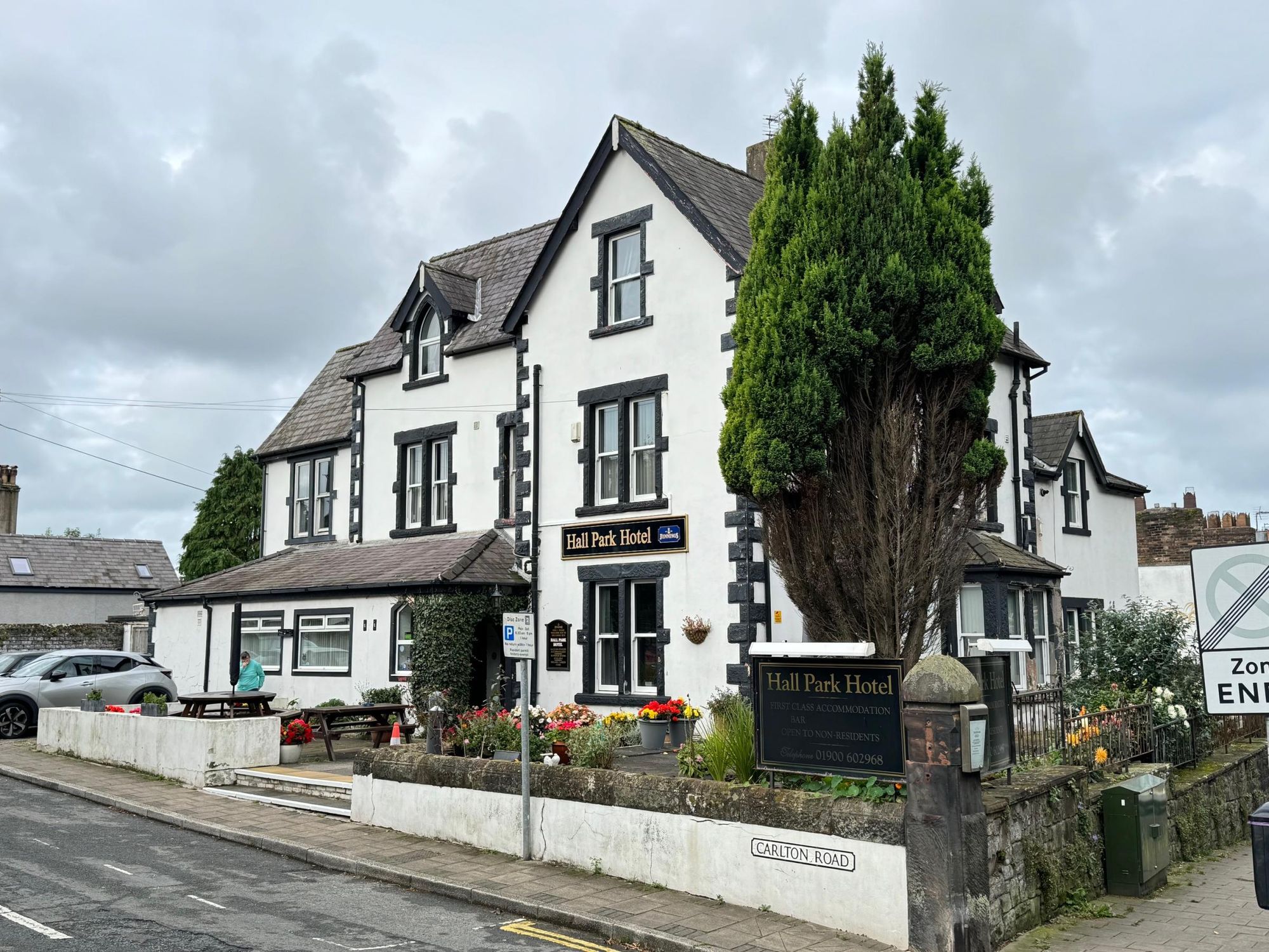 Hall Park Hotel, Workington - CAMRA - The Campaign for Real Ale