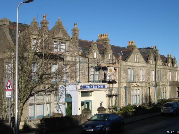 Walton Park Hotel, Clevedon - CAMRA - The Campaign for Real Ale