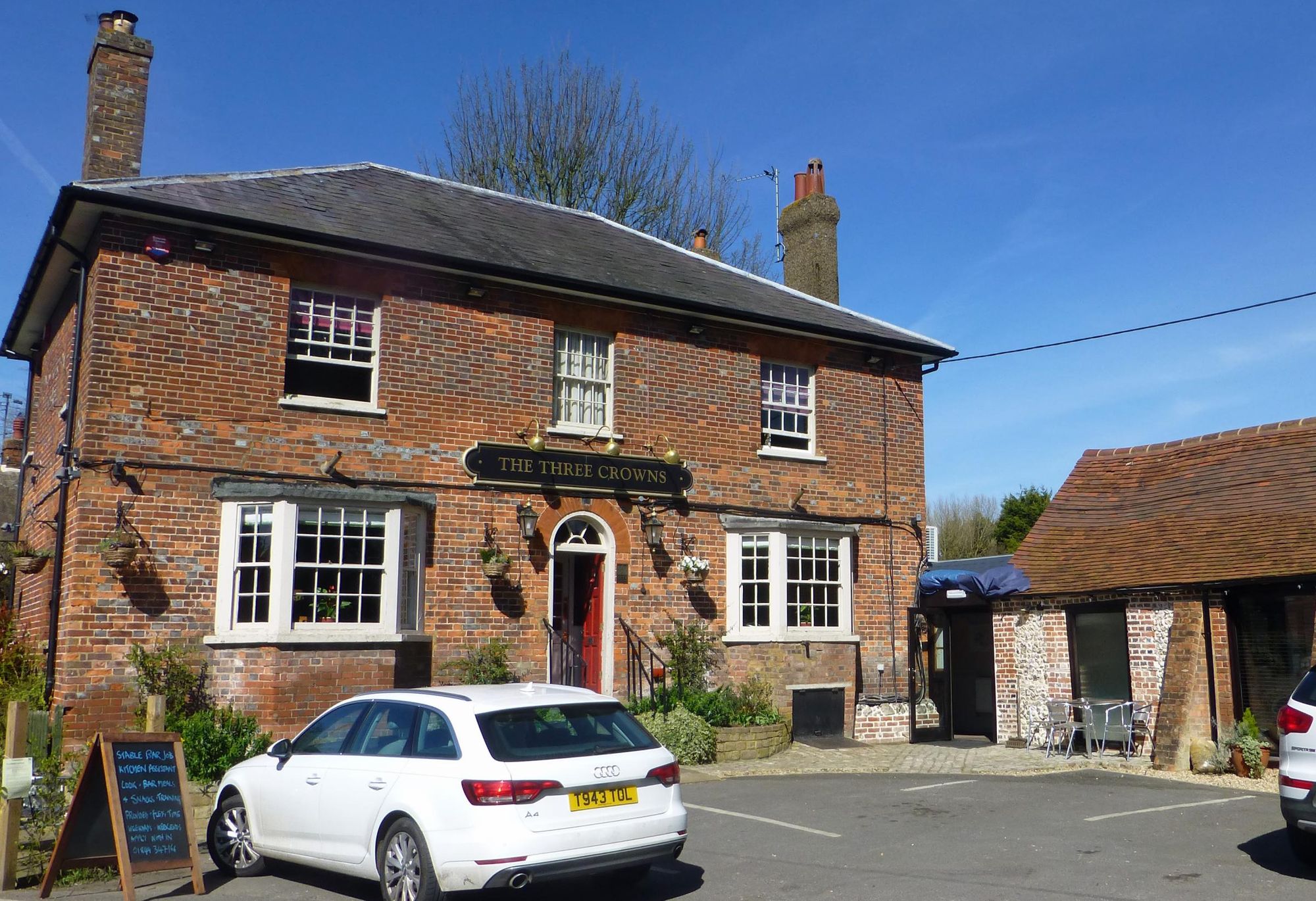 Stable Bar at the Three Crowns, Askett - CAMRA - The Campaign for Real Ale