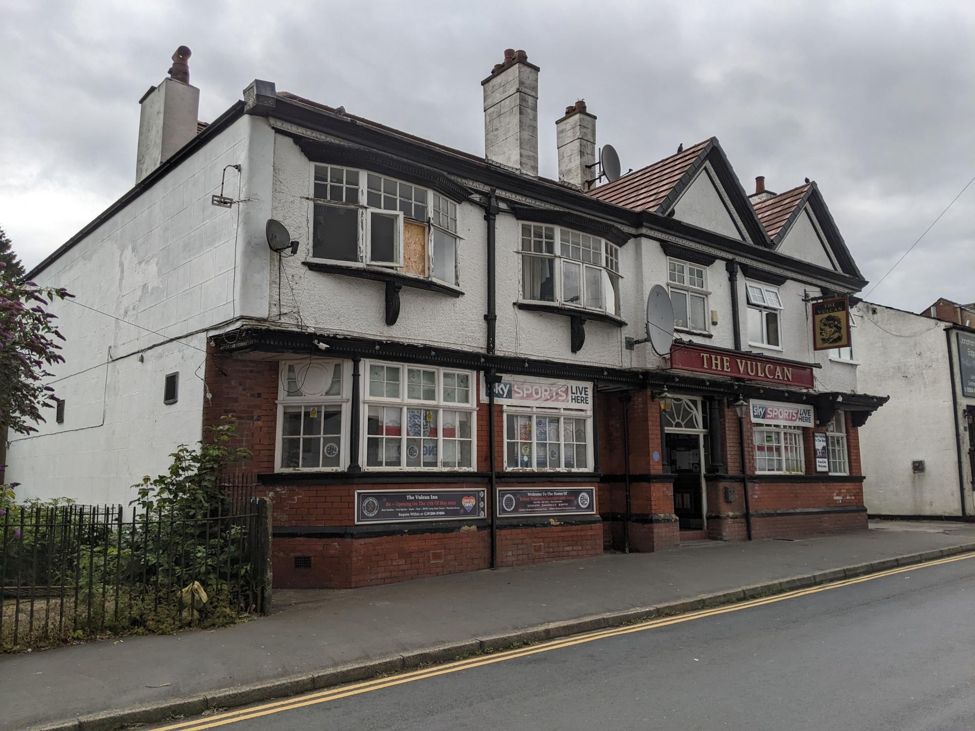 Vulcan Inn, Bolton - CAMRA - The Campaign for Real Ale