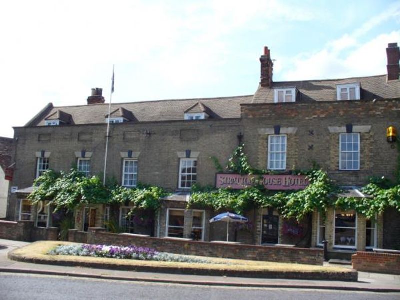 Stratton House Hotel - Good Beer Guide App