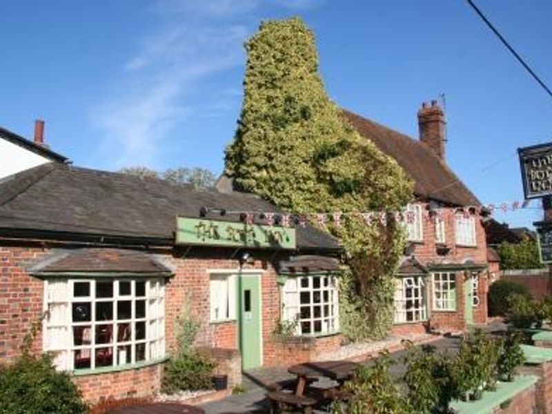 Rowbarge, Woolhampton - CAMRA - The Campaign for Real Ale