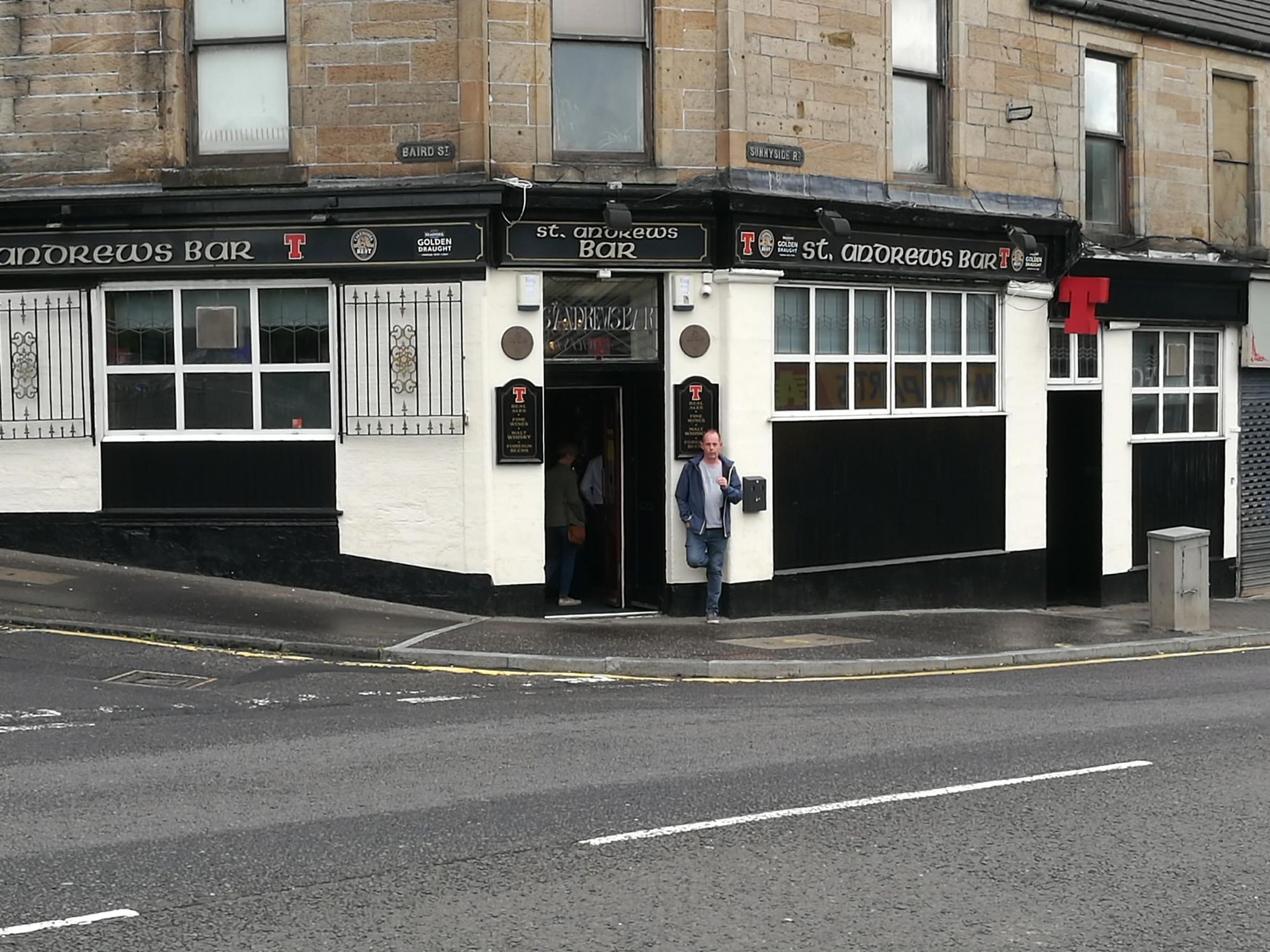 St Andrews Bar, Coatbridge - CAMRA - The Campaign for Real Ale