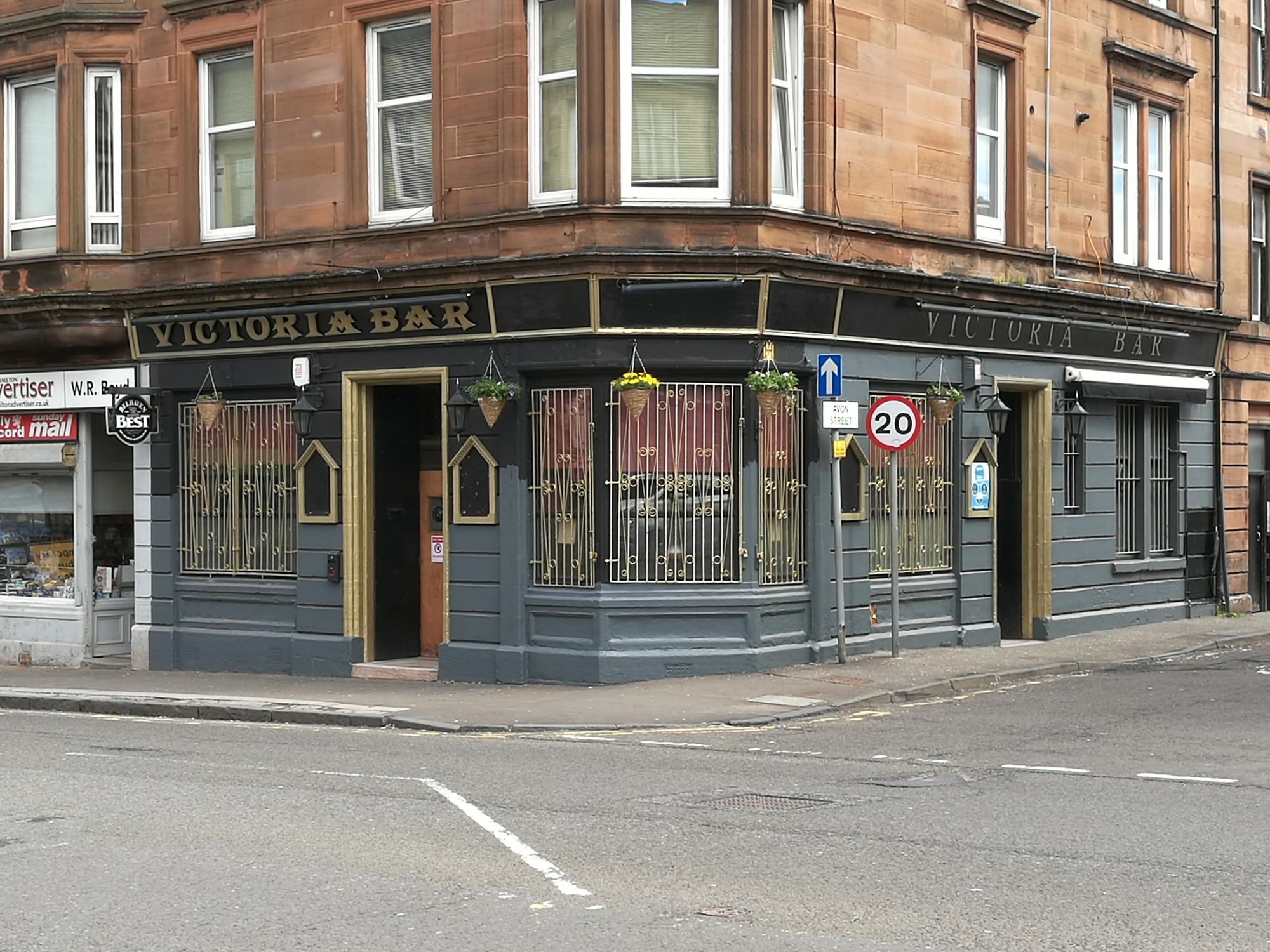 Victoria Bar, Hamilton - CAMRA - The Campaign for Real Ale