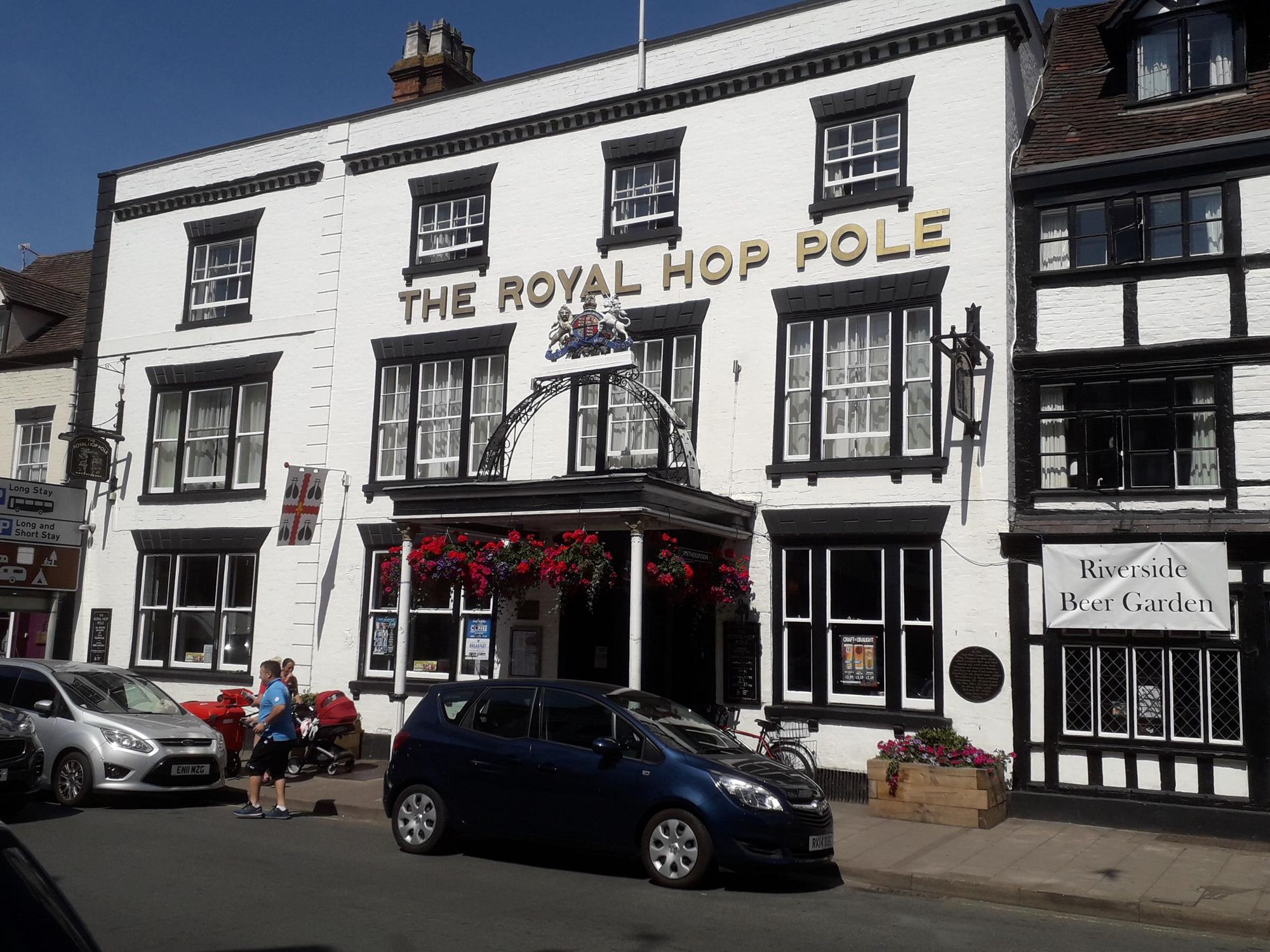 Royal Hop Pole, Tewkesbury - CAMRA - The Campaign for Real Ale