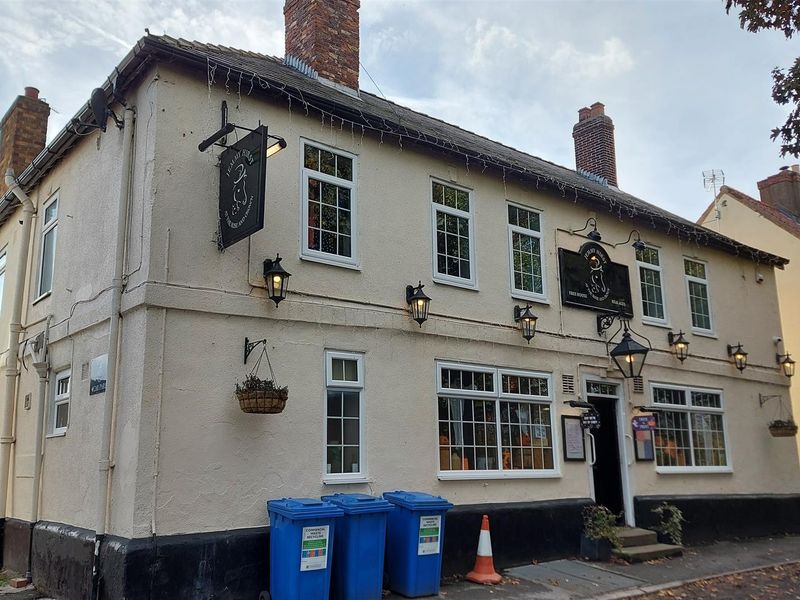 Lorenzo's Italian Restaurant & Bar, Barmby-on-the-Marsh - CAMRA - The ...