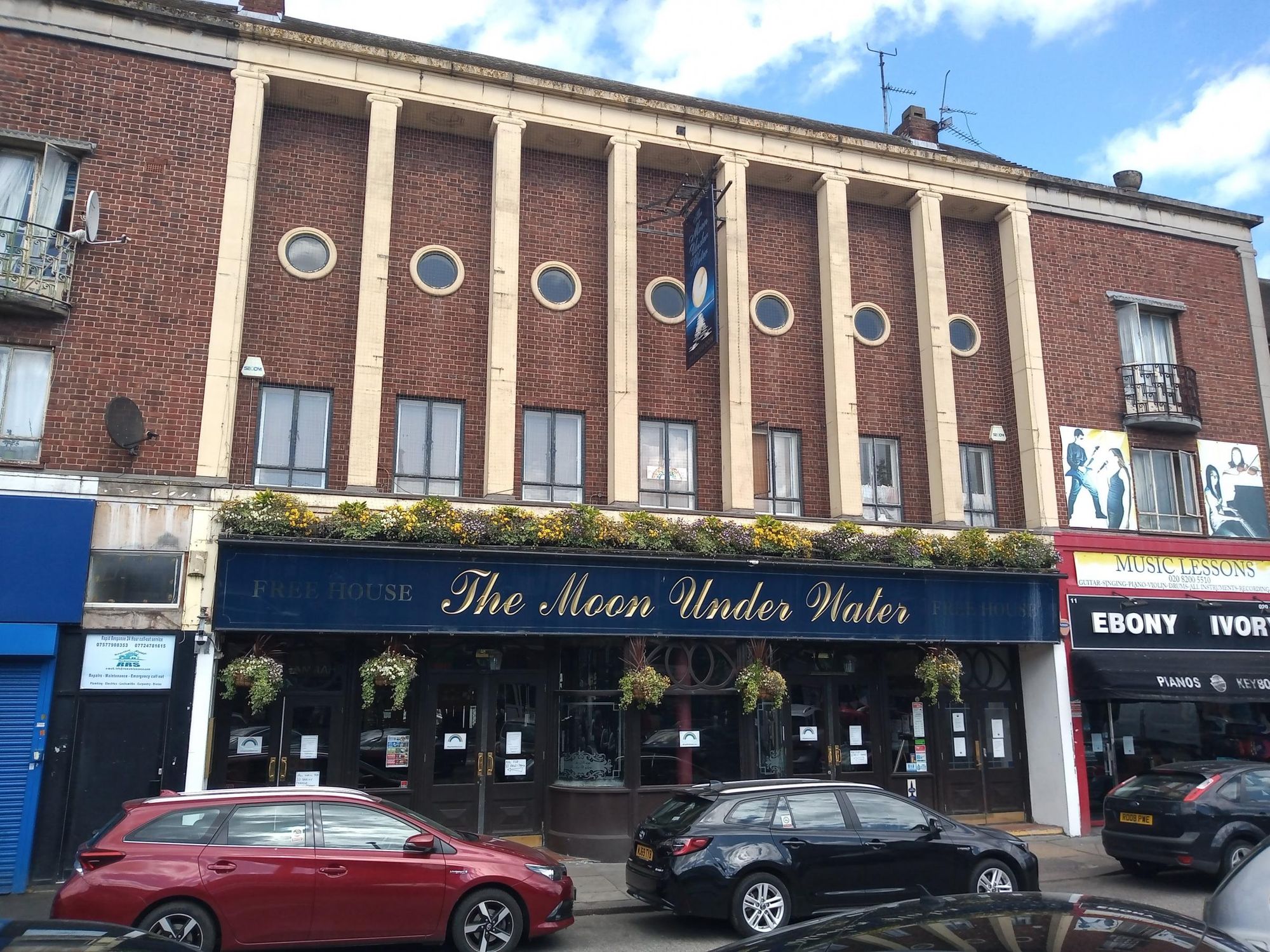 Moon Under Water, Colindale - CAMRA - The Campaign for Real Ale