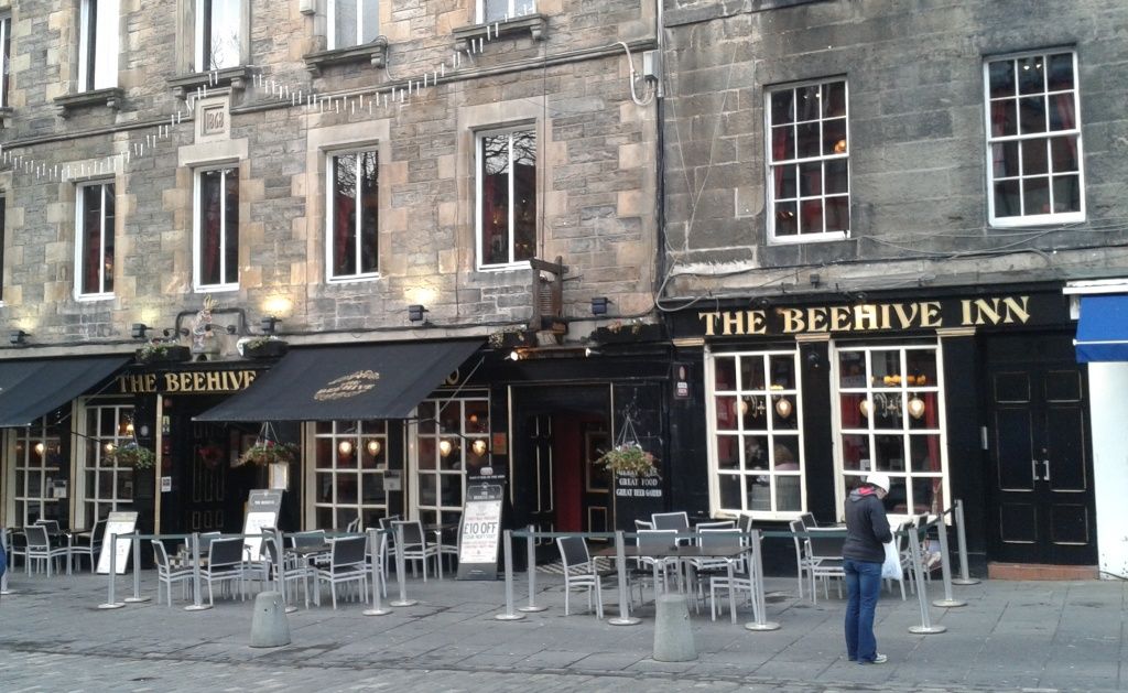 Beehive Inn, Edinburgh - CAMRA - The Campaign for Real Ale