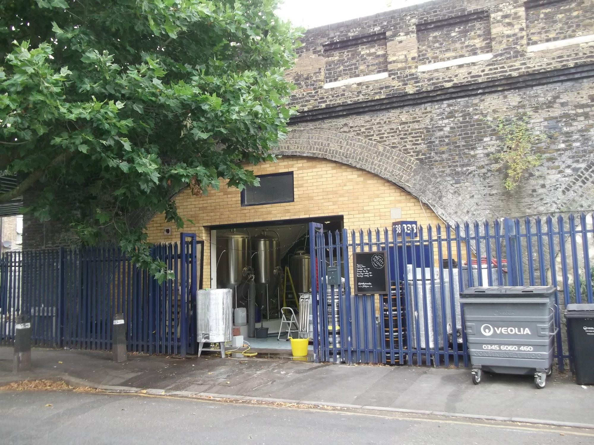 Pretty Decent Beer Co, Forest Gate - CAMRA - The Campaign for Real Ale