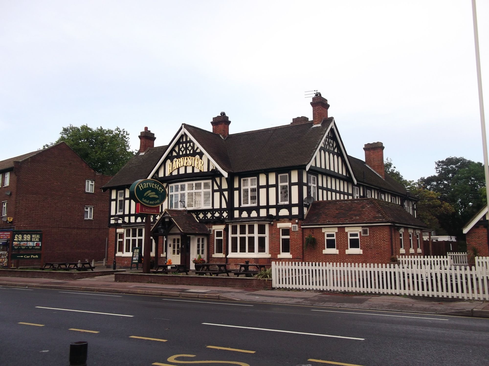 Harvester Gidea Park, Gidea Park - CAMRA - The Campaign for Real Ale