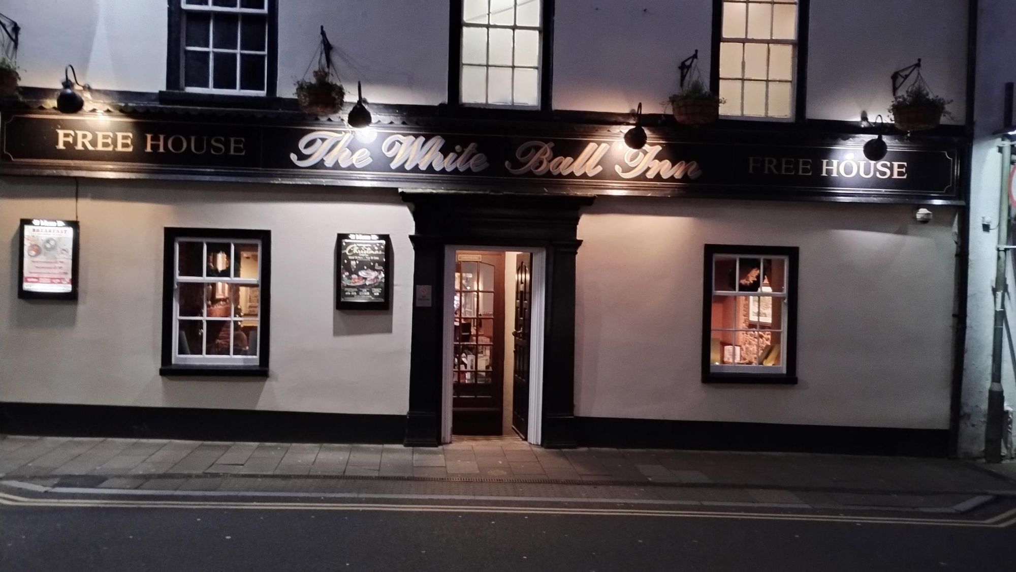 Submit Updates for White Ball Inn, Tiverton - CAMRA - The Campaign for ...