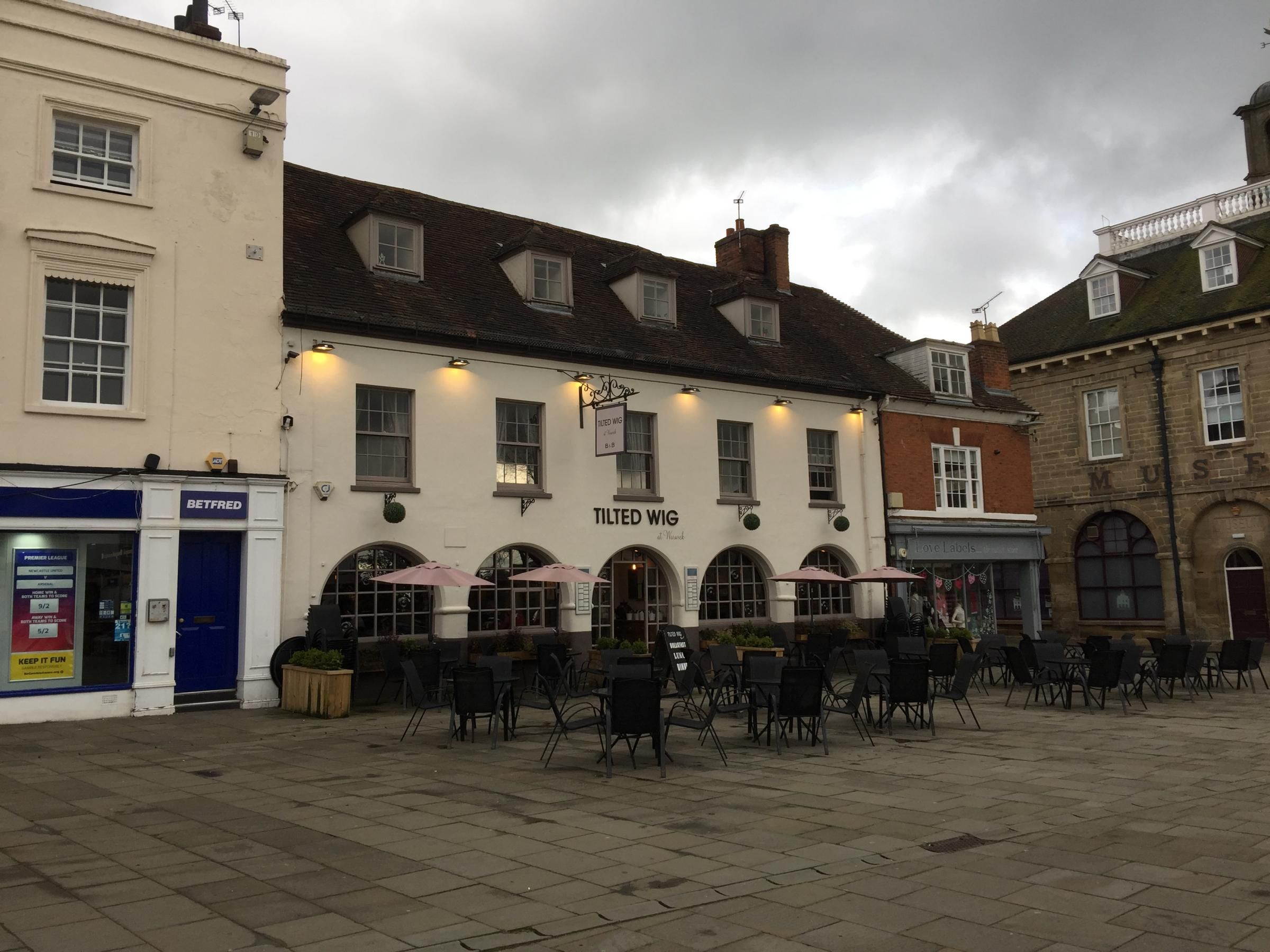 Tilted Wig, Warwick - CAMRA Experience