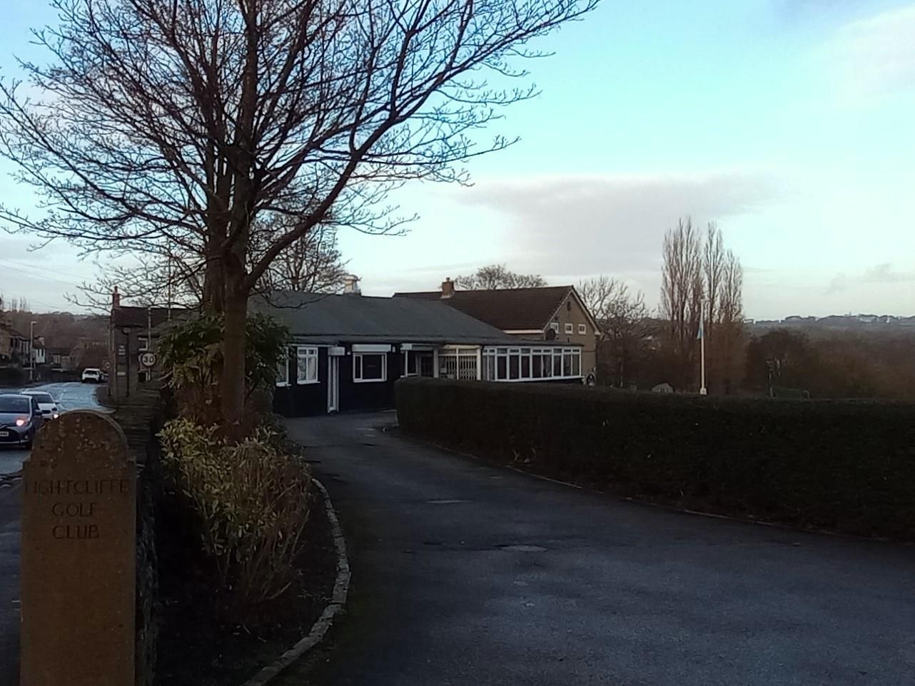Lightcliffe Golf Club, Lightcliffe - CAMRA - The Campaign for Real Ale