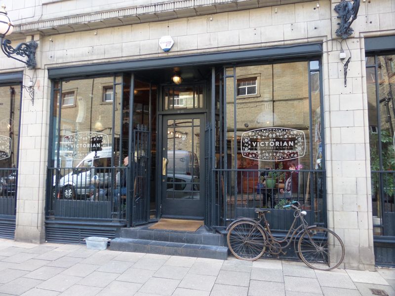 Victorian Craft Beer Café, Halifax: Town Centre - CAMRA - The Campaign ...