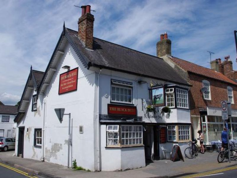Golden Lion, Helperby - CAMRA - The Campaign for Real Ale