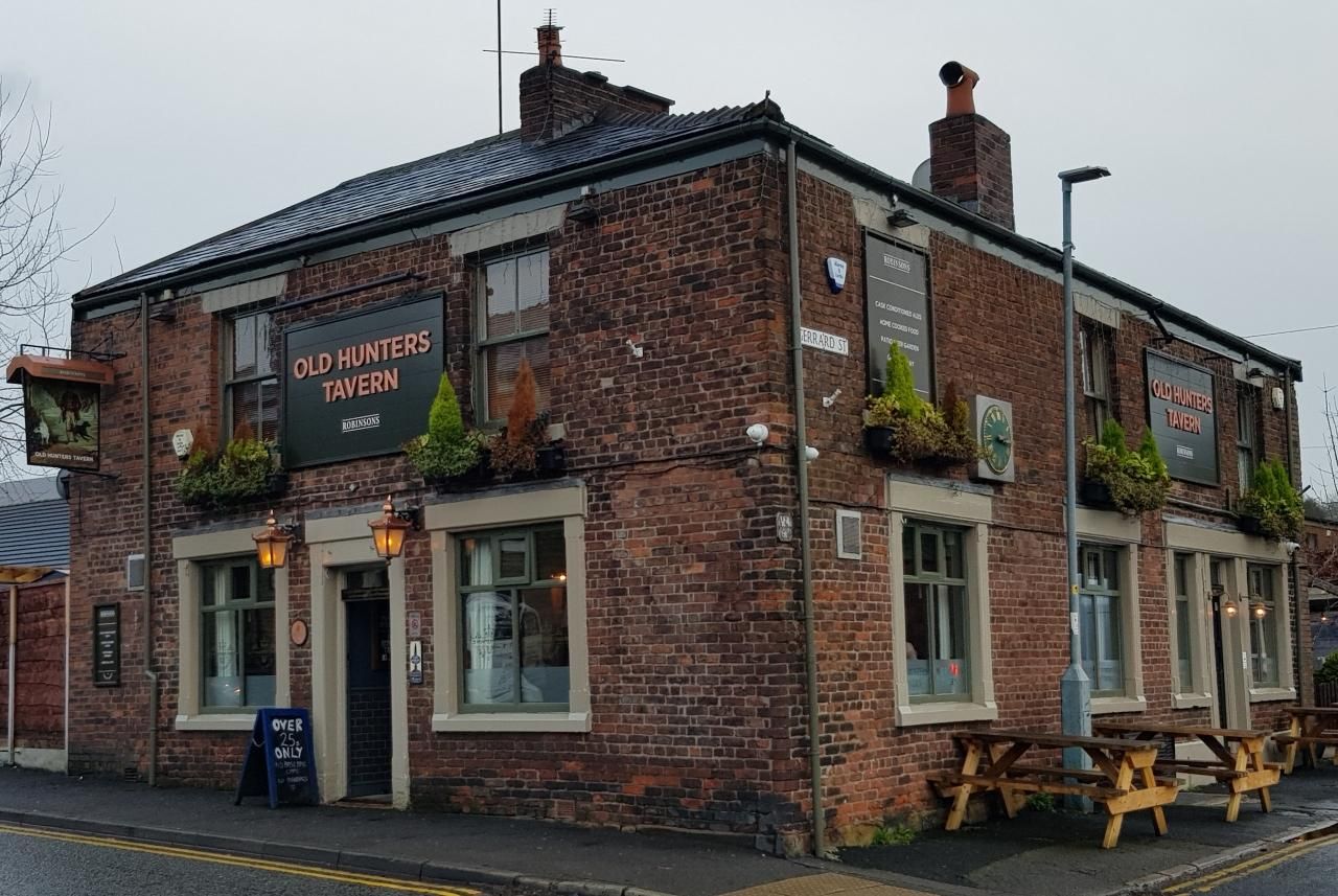 Old Hunters Tavern, Stalybridge - CAMRA - The Campaign for Real Ale