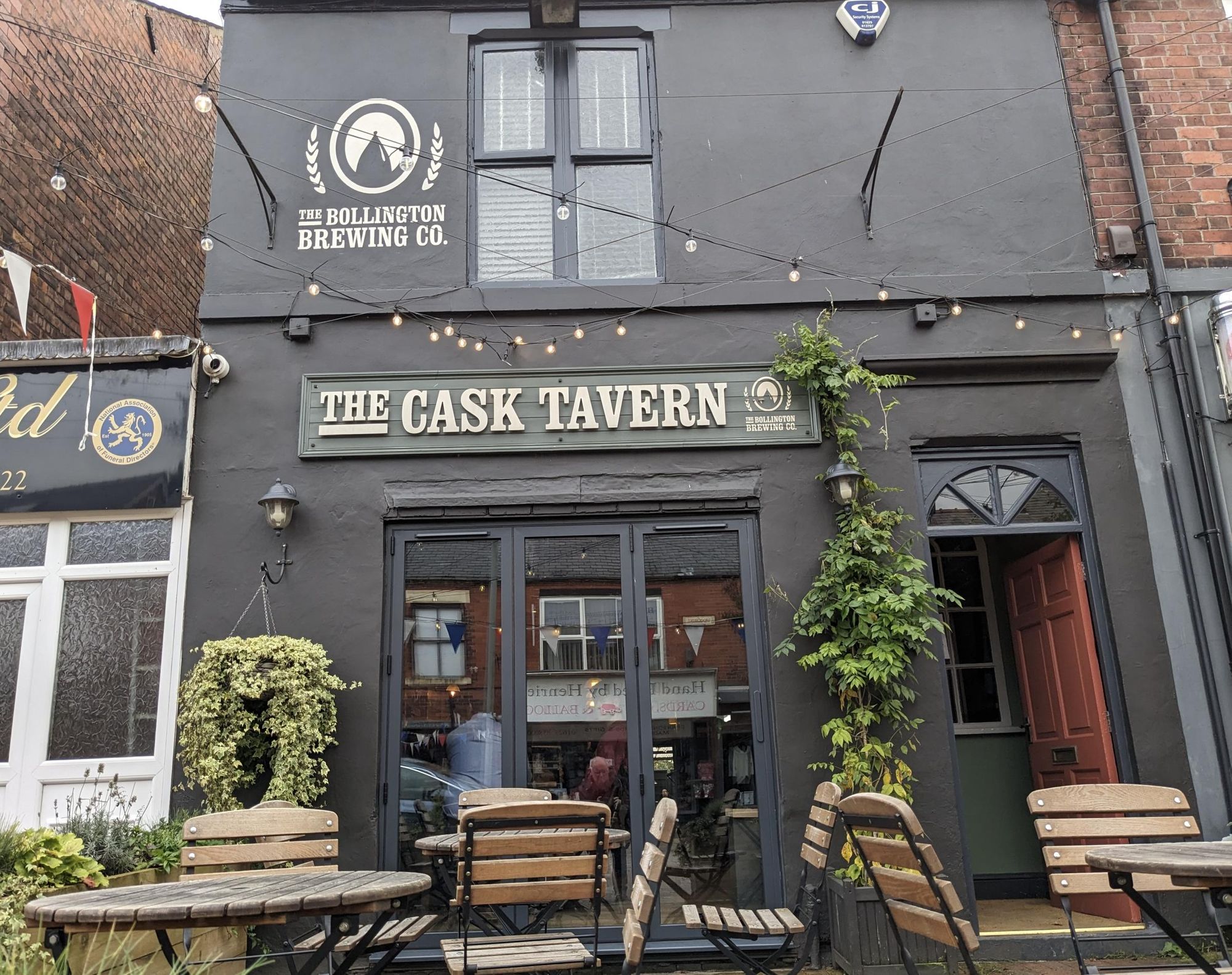 Cask Tavern, Poynton - CAMRA - The Campaign for Real Ale