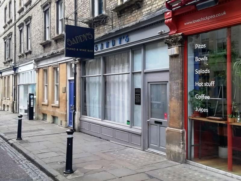 Sandy's Piano Bar, Oxford - CAMRA - The Campaign for Real Ale