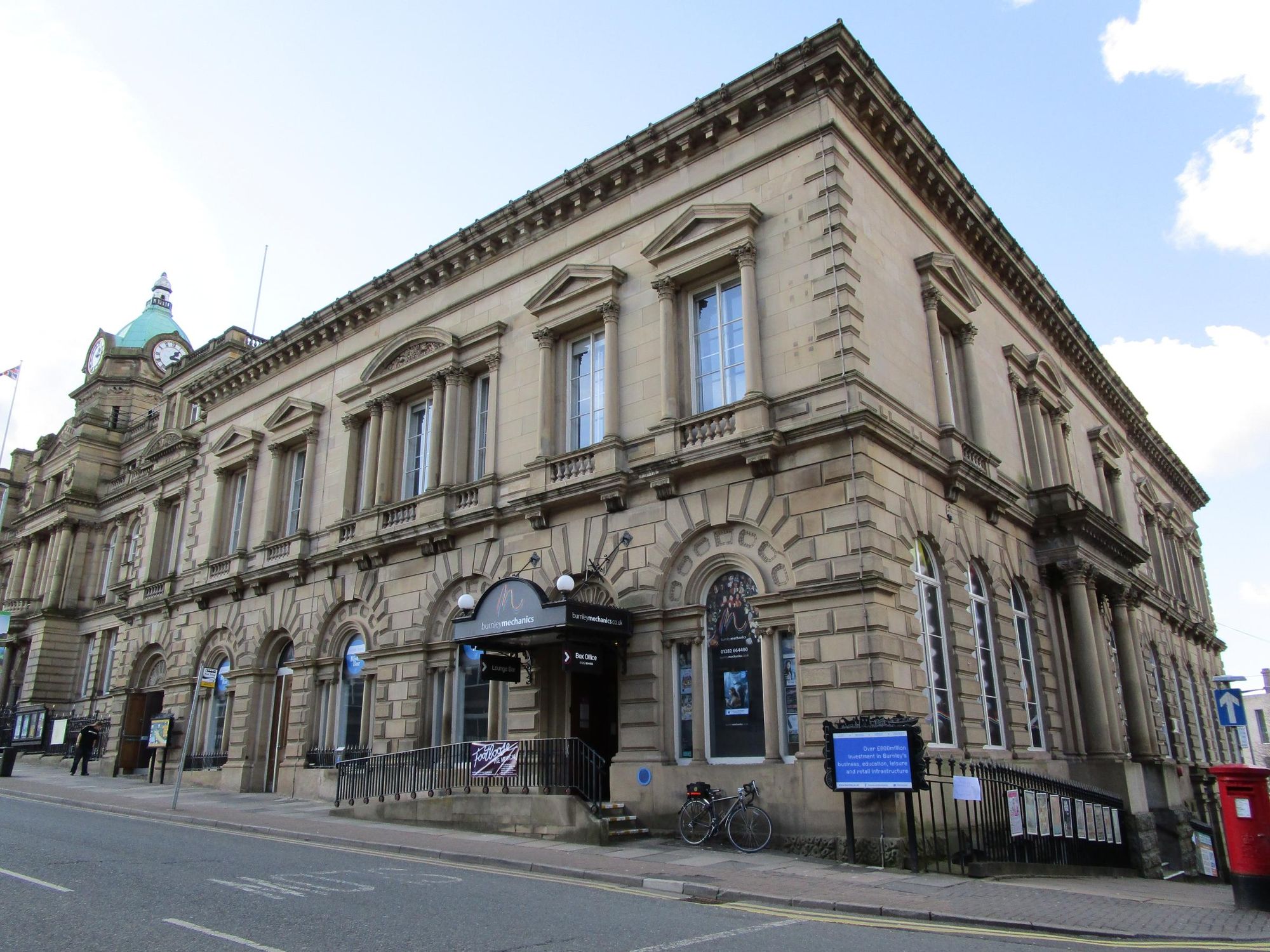 Mechanics Theatre, Burnley - CAMRA - The Campaign for Real Ale