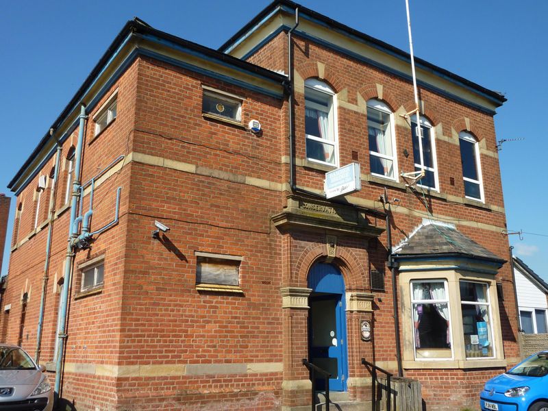 Lancashire & Yorkshire Hotel, Bamber Bridge - CAMRA - The Campaign for ...
