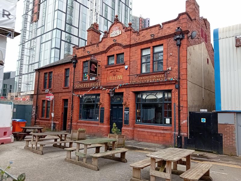 Shindigger Brewing Company, Salford - CAMRA - The Campaign for Real Ale