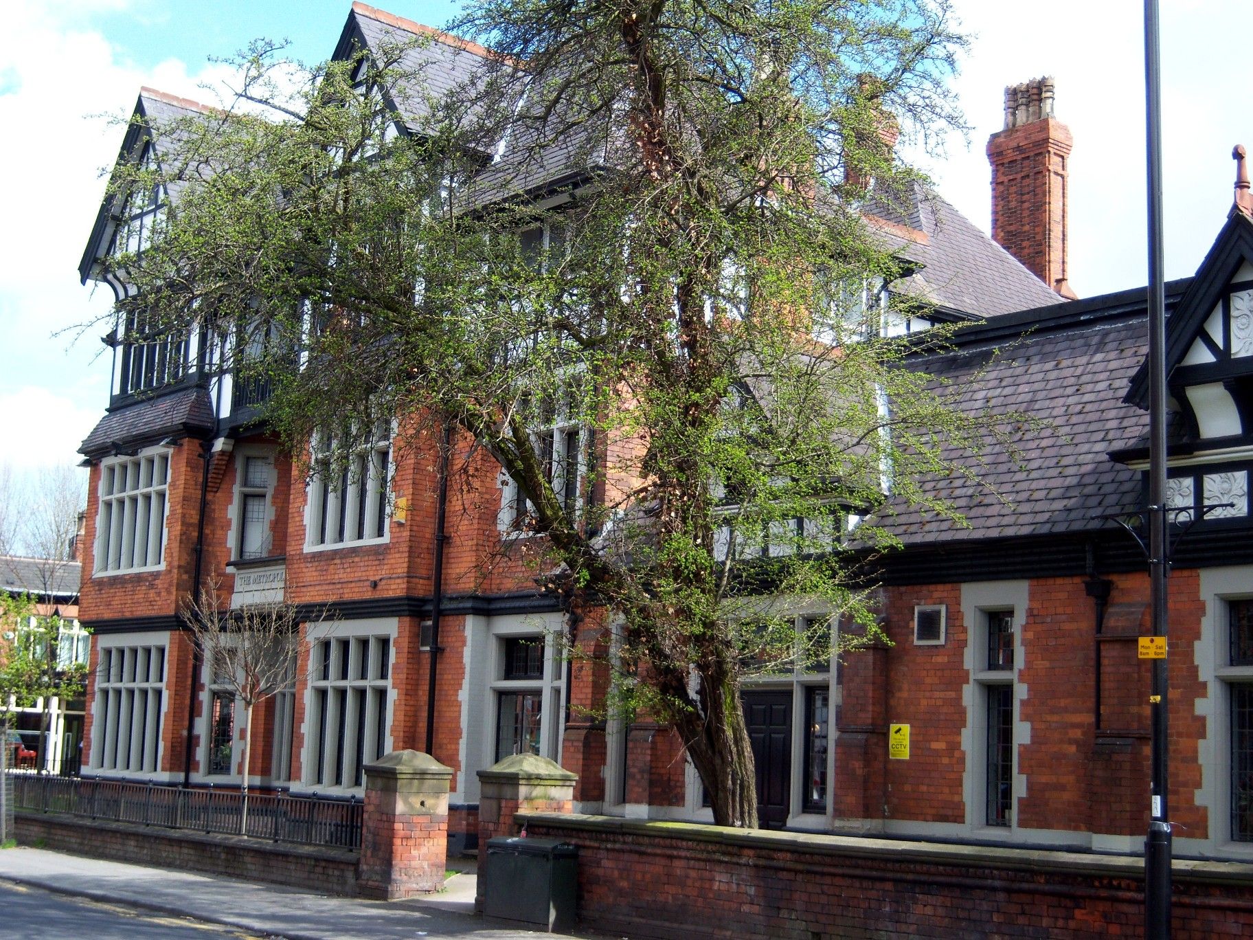 Metropolitan, West Didsbury - CAMRA - The Campaign for Real Ale