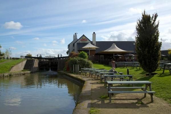 Submit Updates for Grove Lock, Grove Lock - CAMRA Experience