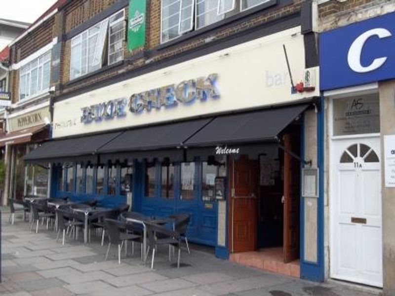 Where can Aston Villa supporters drink on the East side of Wembley ...
