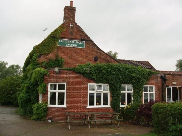 Coldham Hall Tavern, Surlingham - CAMRA - The Campaign for Real Ale