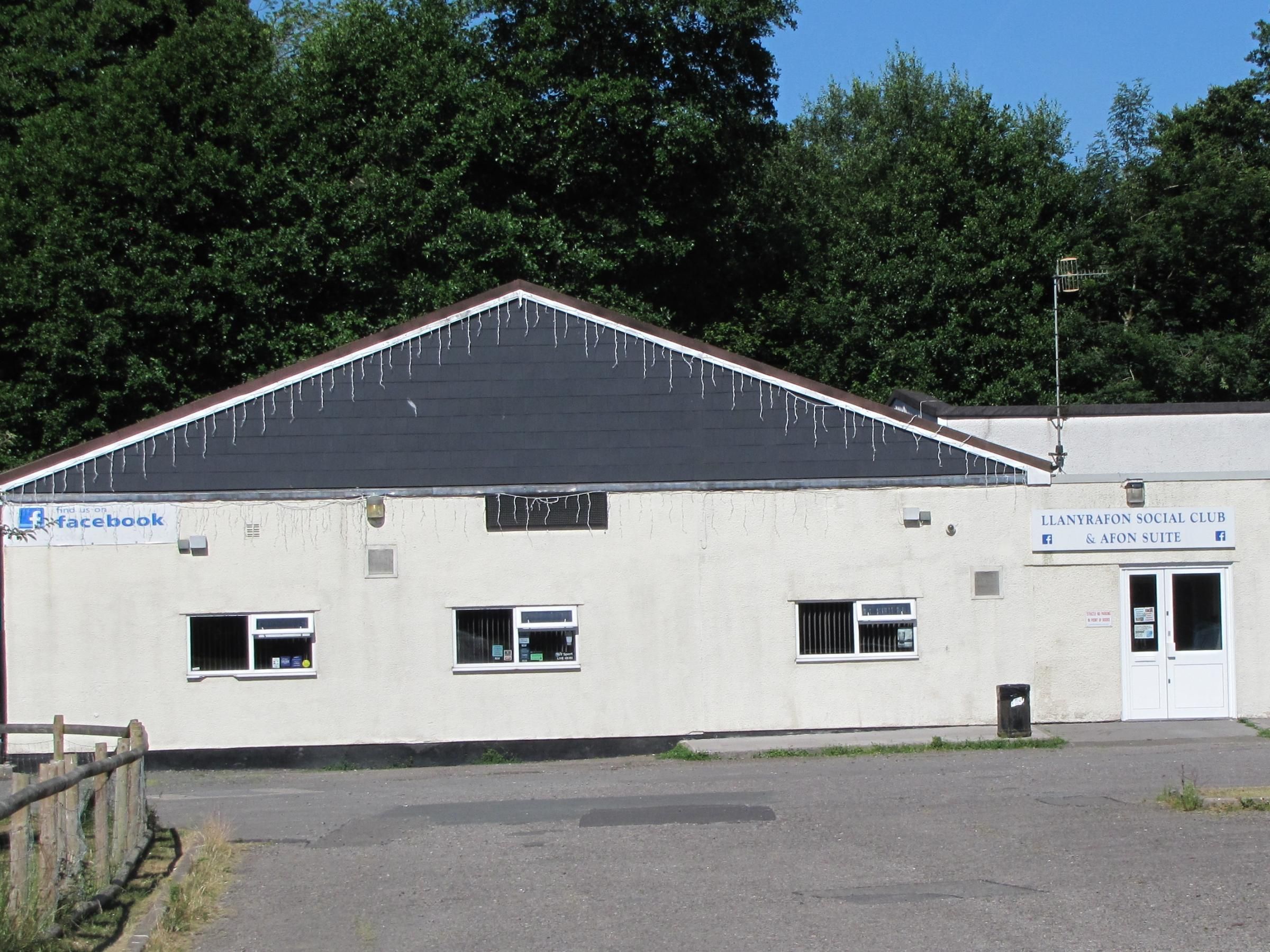 Llanyrafon Social Club, Cwmbran - CAMRA Experience