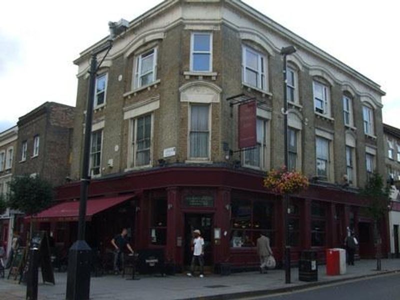 Faltering Fullback, Finsbury Park - CAMRA - The Campaign for Real Ale