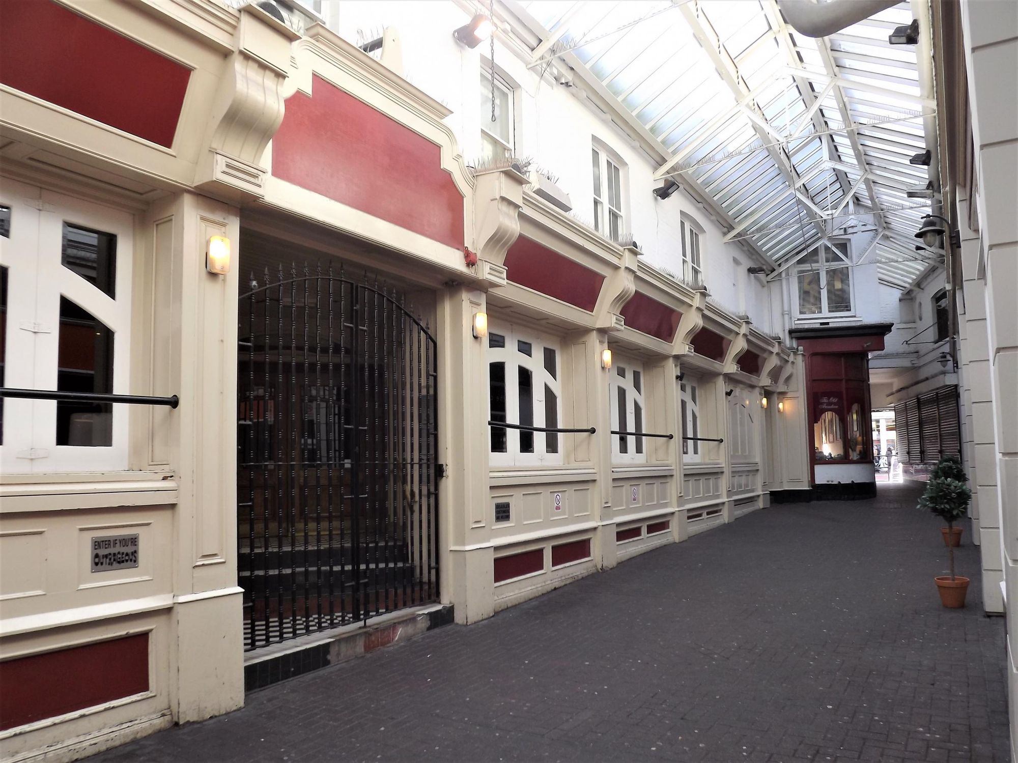 Yates Wine Lodge, Carlisle - CAMRA - The Campaign for Real Ale