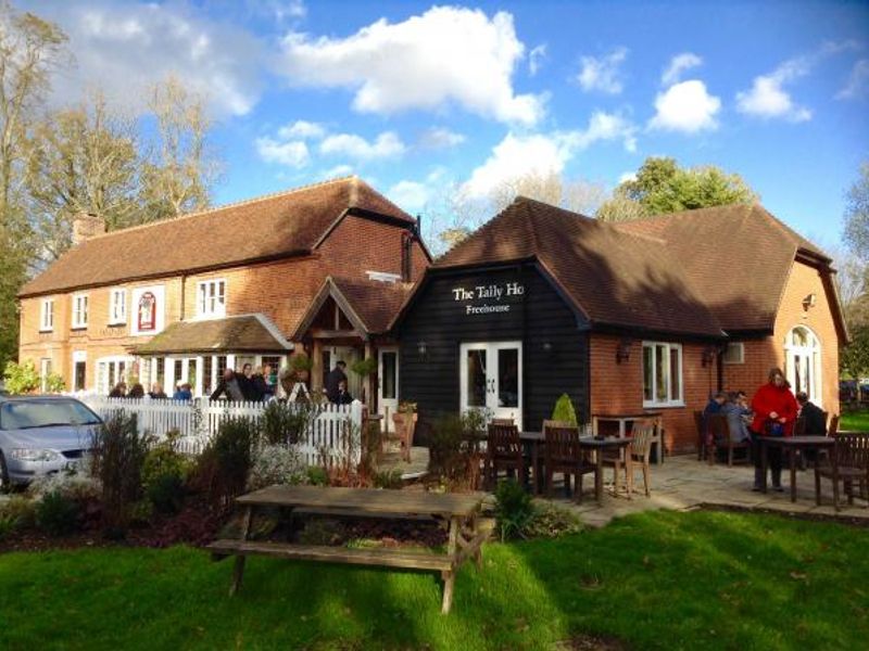 Chequers, Eversley Cross - CAMRA - The Campaign for Real Ale