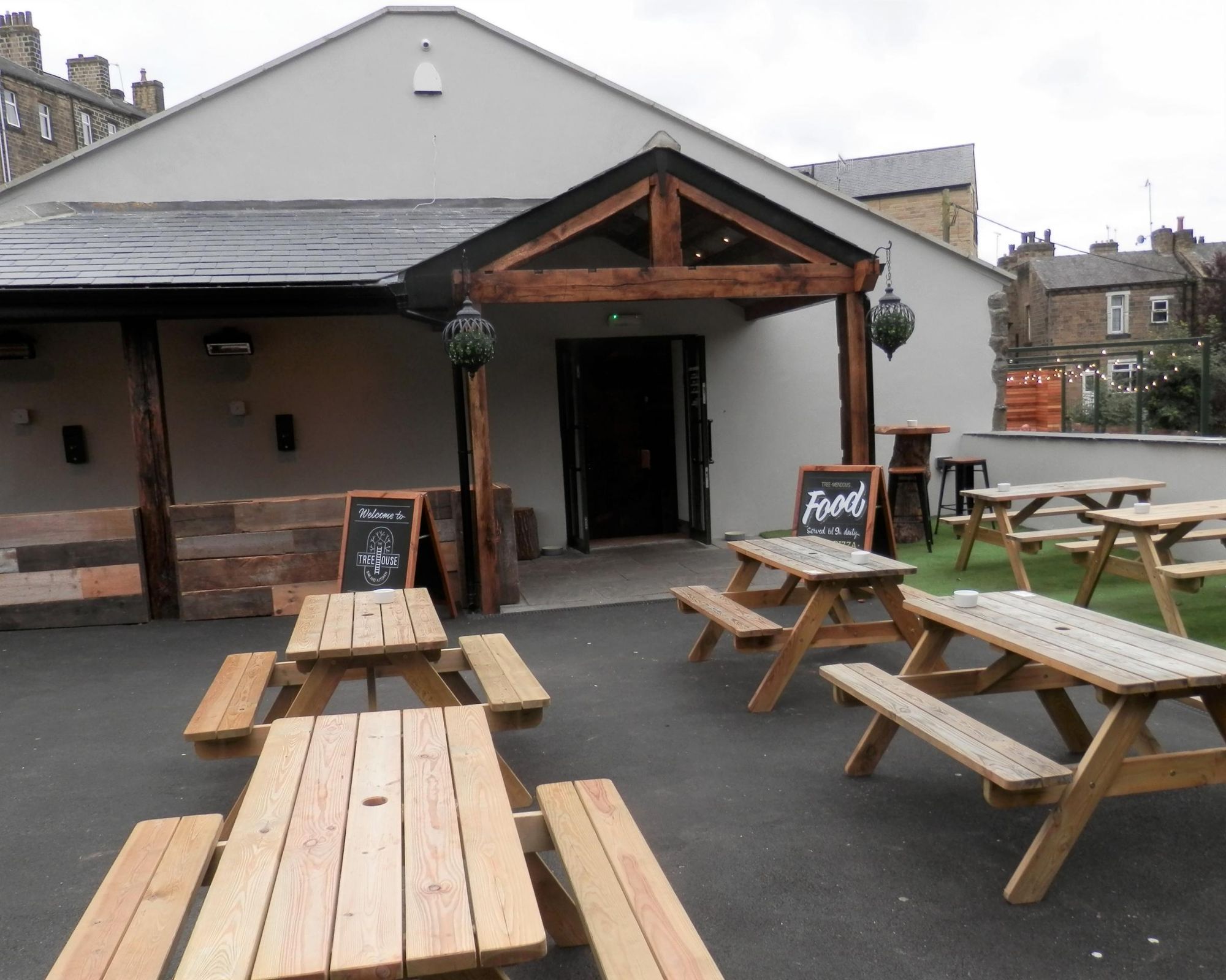 Treehouse Bar & Kitchen, Haworth - CAMRA - The Campaign for Real Ale