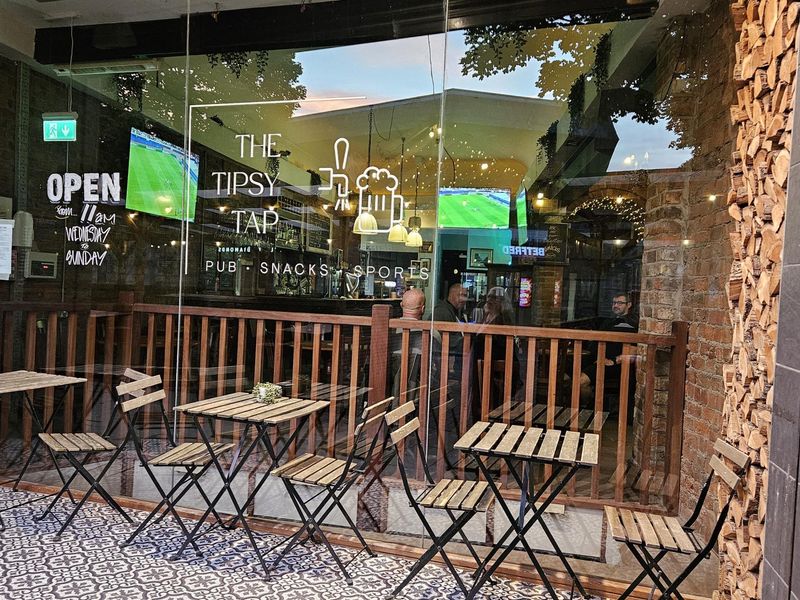 Buzzby's American Dive Bar, St. Helens - CAMRA - The Campaign for Real Ale