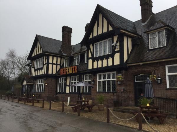Badgers Sett Beefeater, Stourbridge - CAMRA - The Campaign for Real Ale