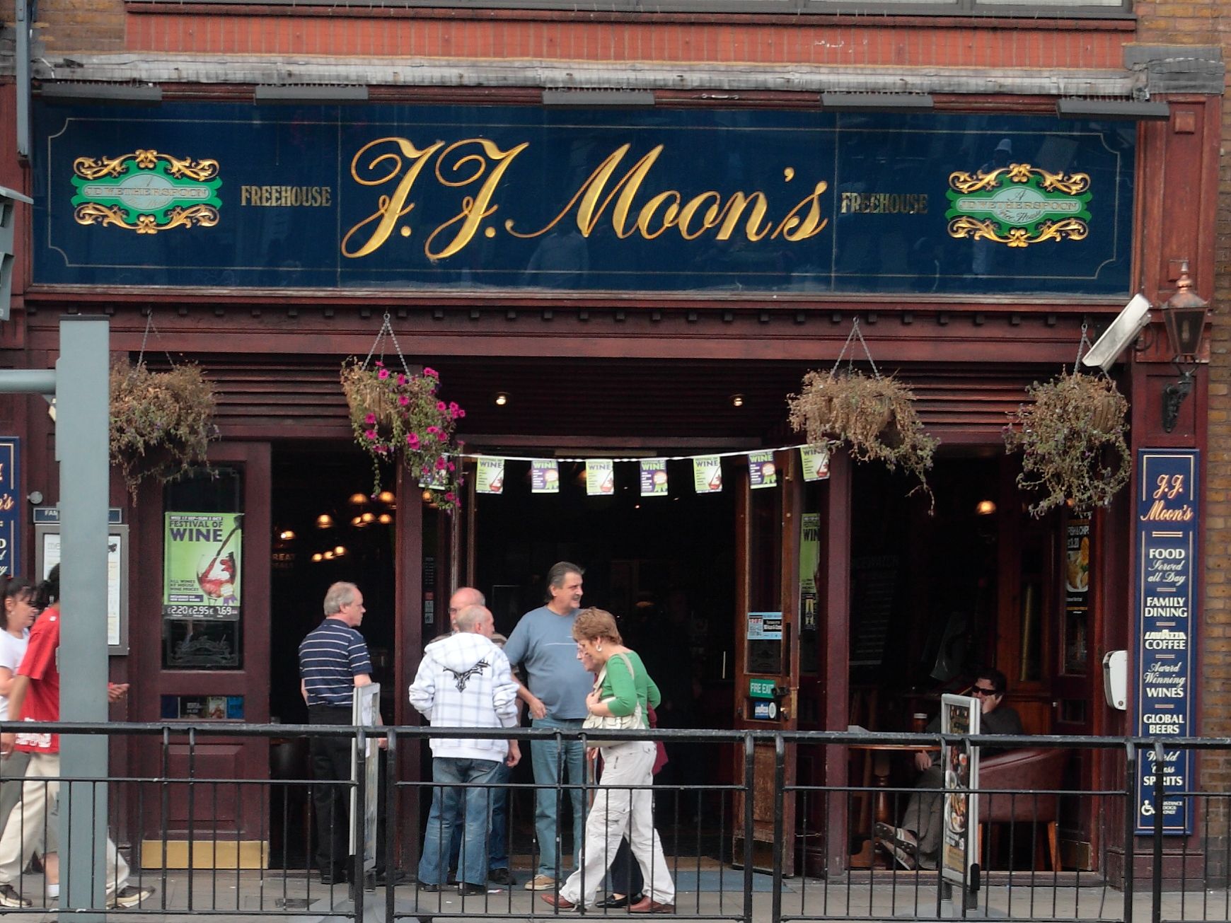 J.J. Moon's, Tooting - CAMRA - The Campaign for Real Ale