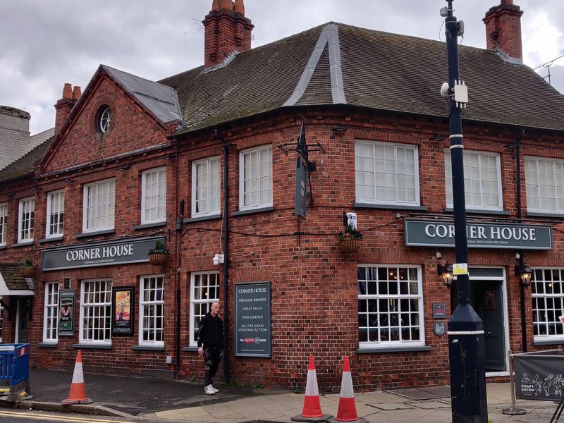 Desborough Bowling Club, Maidenhead - CAMRA - The Campaign for Real Ale