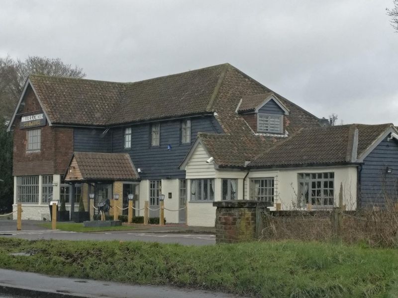 Hall & Woodhouse Taplow, Taplow - CAMRA - The Campaign for Real Ale