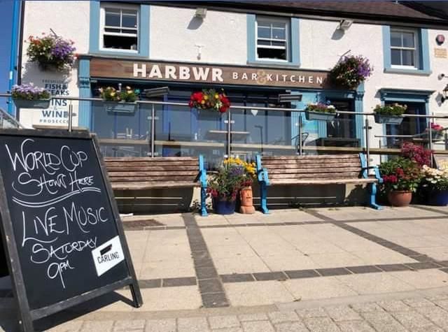 Harbwr Bar & Kitchen, Saundersfoot - CAMRA - The Campaign for Real Ale