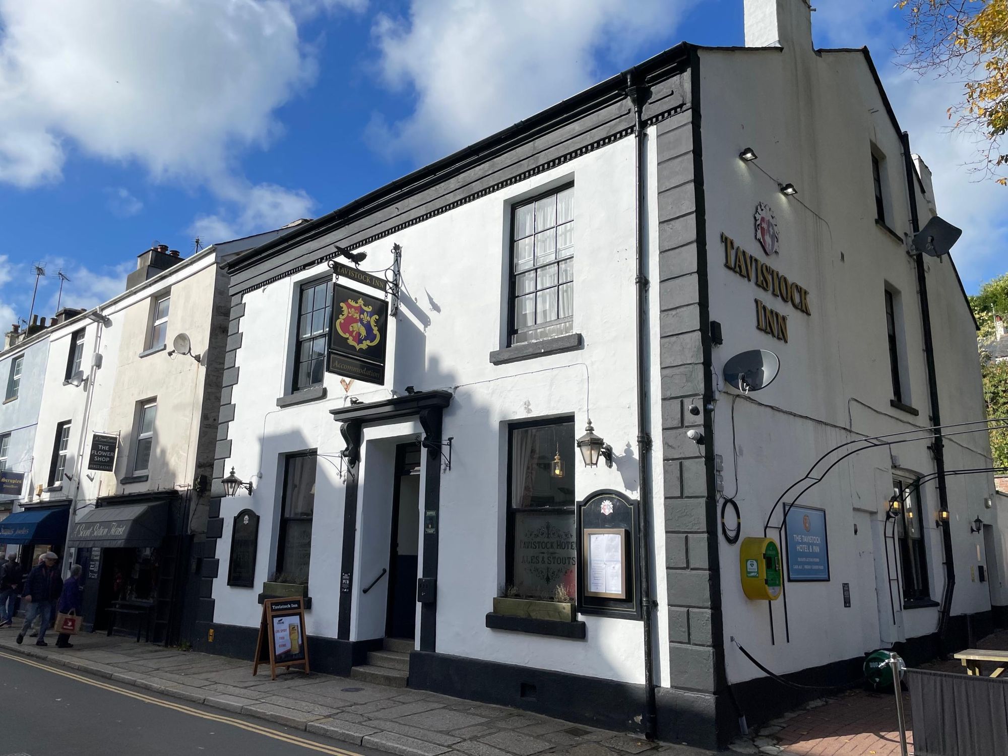 Tavistock Inn, Tavistock - CAMRA - The Campaign for Real Ale