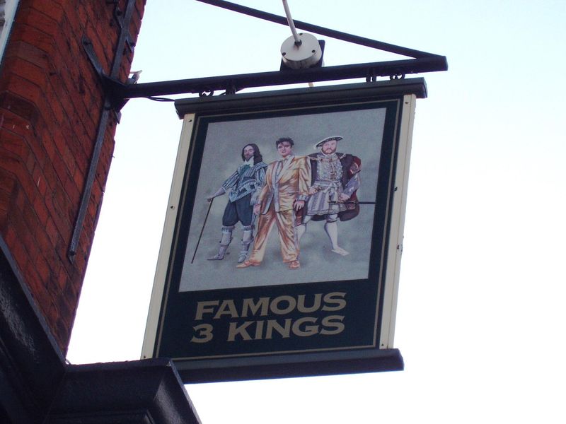 Famous 3 Kings, West Kensington - CAMRA - The Campaign for Real Ale