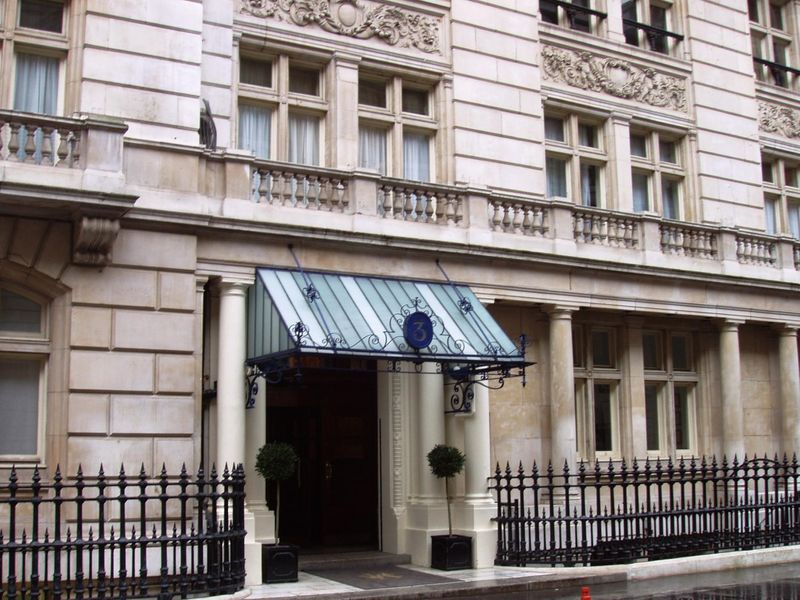 Civil Service Club, London - CAMRA - The Campaign for Real Ale